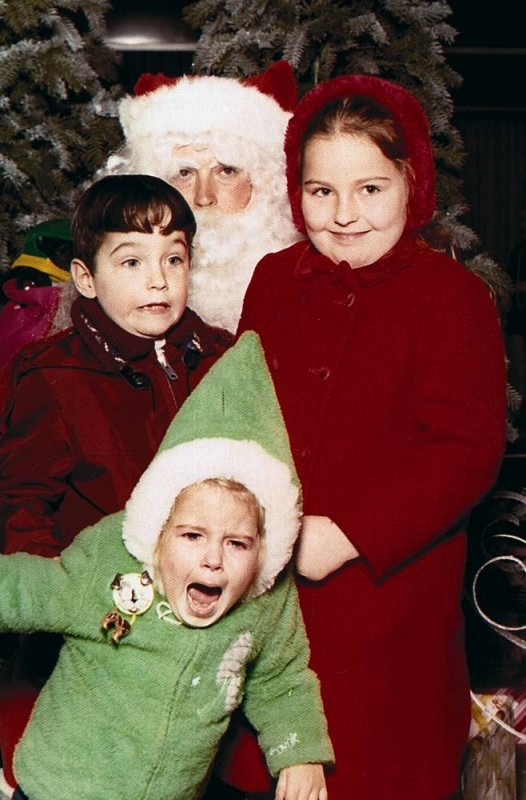 Pictures of Children Frightened By Santa Claus | Amusing Planet